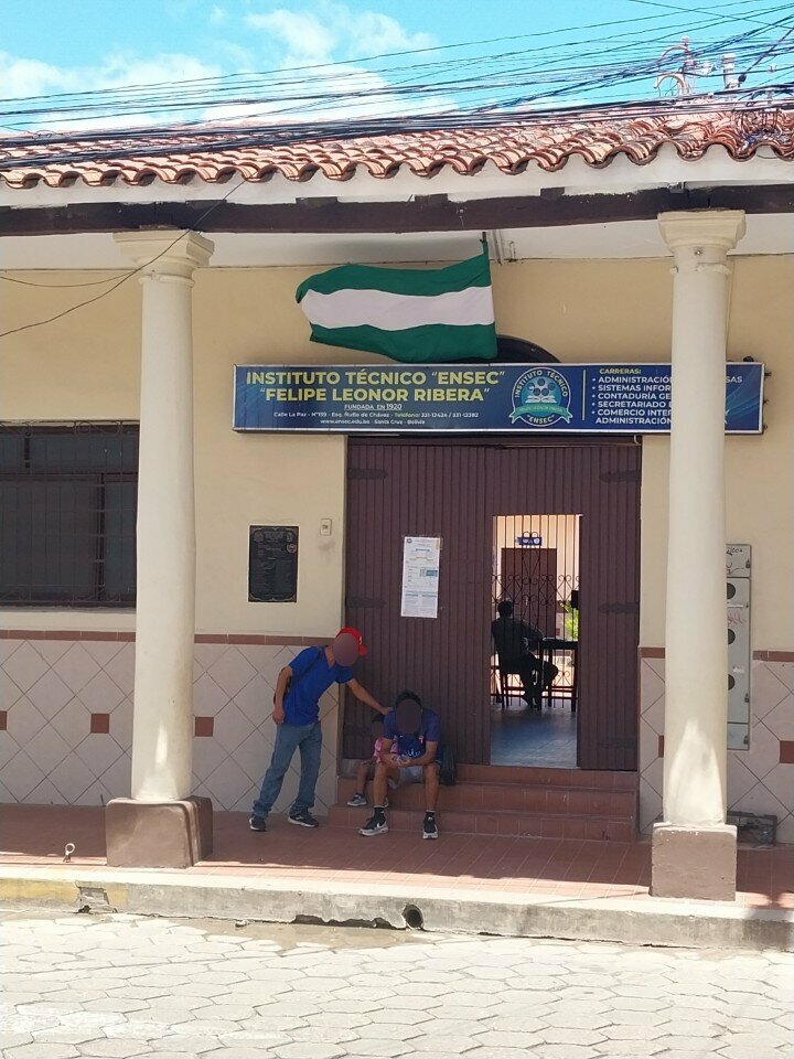 Meslek kursları Instituto Técnico Ensec Felipe Leonor Ribera, Santa‑Krus, foto