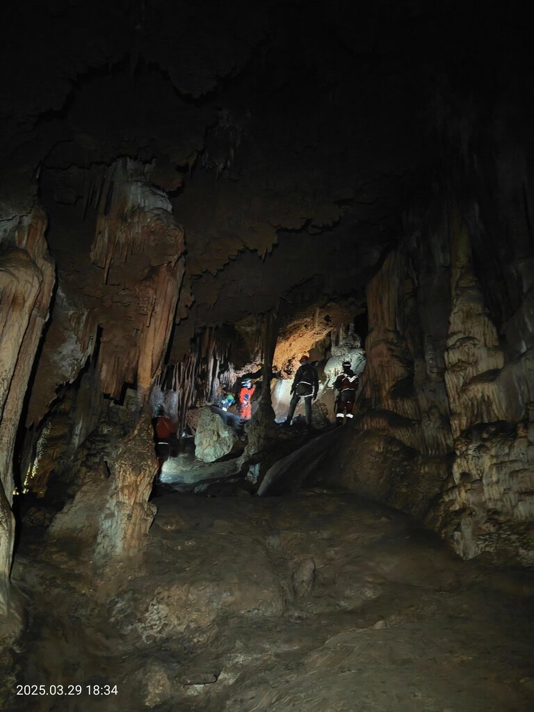 Doğa Пещера Вялова, Kırım Cumhuriyeti, foto