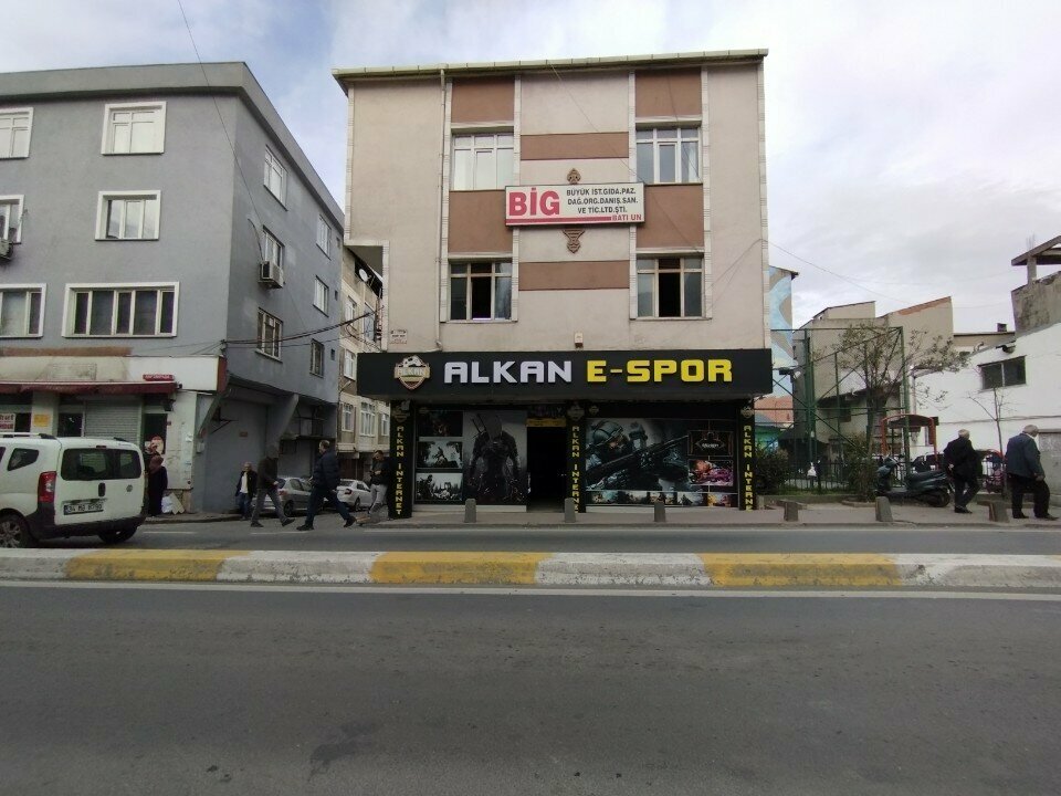 i̇nternet kafeler Alkan E-Spor İnternet Cafe, İstanbul, foto