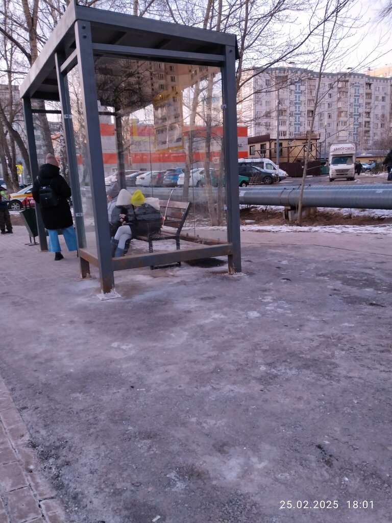 Toplu taşıma durağı Почта, Himki, foto