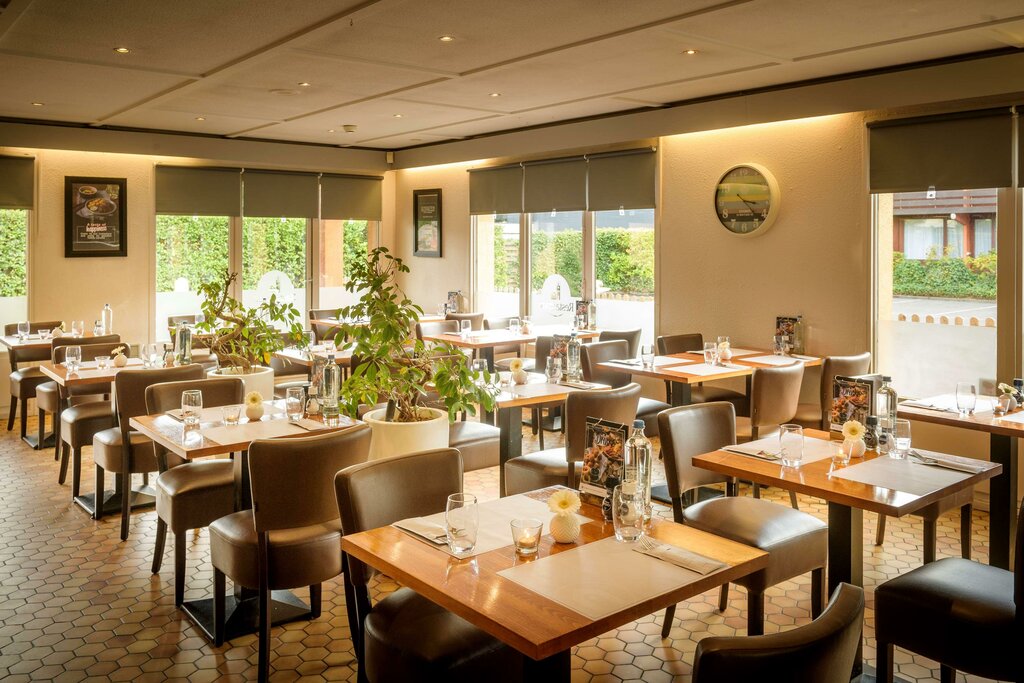 Otel Hotel Campanile Gent, Ghent, foto