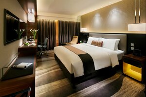 Royal Plaza Hotel (Hong Kong, Kowloon, Prince Edward Road West, 193), otel  Kowloon'dan