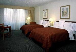 Sheraton Presidente San Salvador Hotel (municipio de San Salvador Centro, San Salvador, Avenida La Revolución), otel  San Salvador'dan