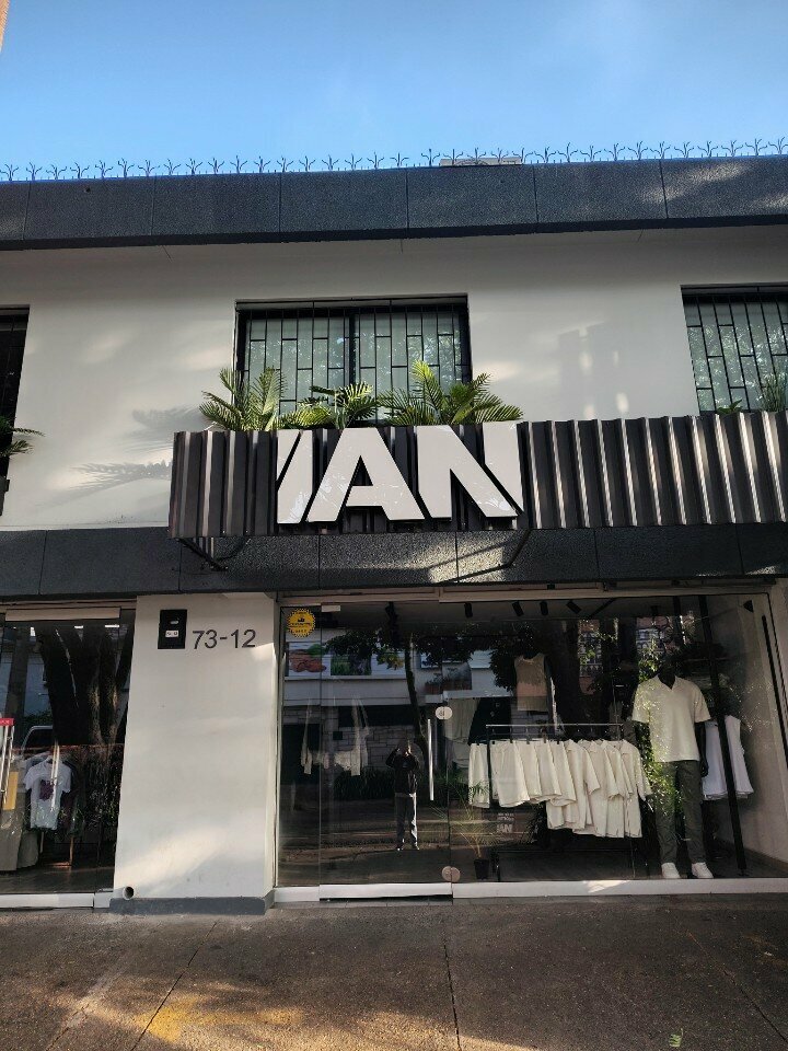 Giyim mağazası Ian Collection, Medellin, foto