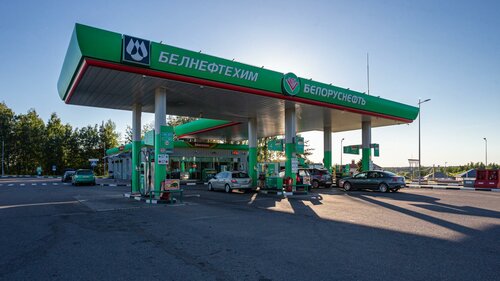 Benzin istasyonu Belorusneft, Vitebskaya oblastı, foto