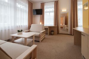 Lázenský hotel Terra (Černohorská 62,542 25 Janske Lazne,), otel  Janske Lazne'den