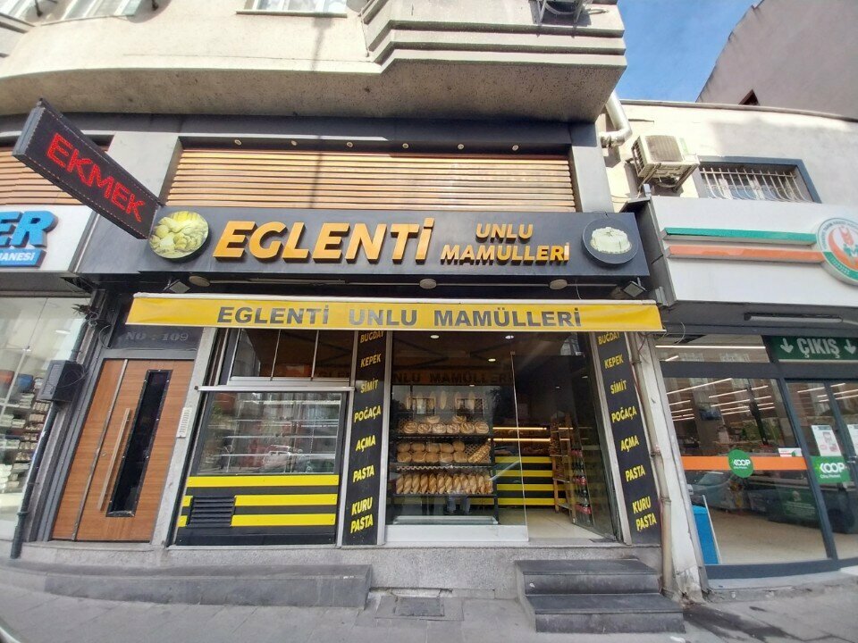Ekmek fırını Eglenti Unlu Mamülleri, İstanbul, foto