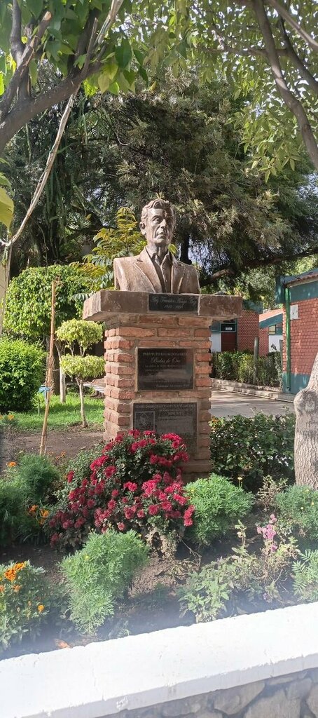 Meslek kursları Eduardo Laredo College, Cochabamba, foto
