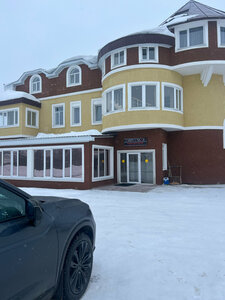 Plaza (Internatsionalnaya ulitsa No:146Е, Birsk), otel  Birsk'ten