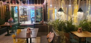 Terrace Cafe Pattaya (Chon Buri, Pattaya, Thappraya Soi 4), kafe  Pattaya'dan
