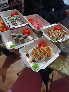 Superfood (улица Крымской Весны No:1, корп. 6, село Мирное), suşi restoranı  Kırım Cumhuriyeti'nden