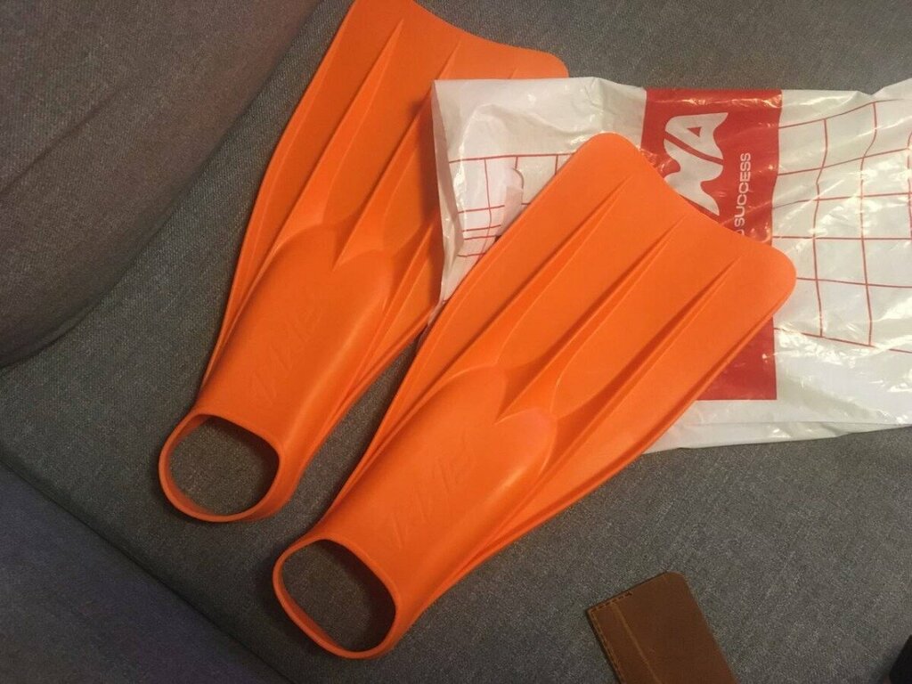 Teslimat noktası Fins-monofins, Moskova, foto