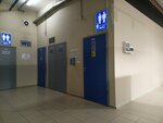 Туалет для инвалидов (Lugovaya ulitsa No:1, Urban-Type Settlement of Novoivanovskoe), engelliler için tuvalet  Moskova ve Moskovskaya oblastından