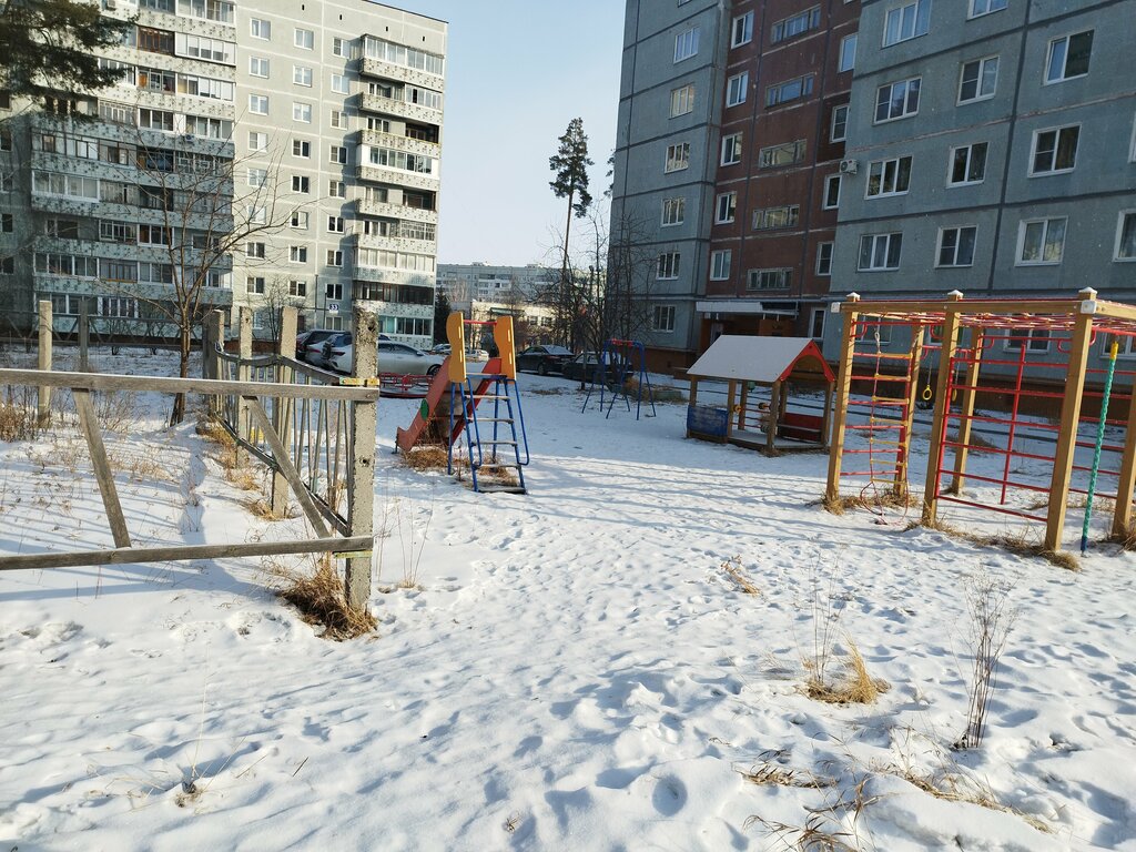 Oyun alanı Playground, Snejinsk, foto