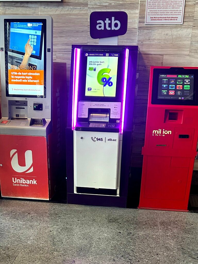 ATM'ler Atb, Bakü, foto