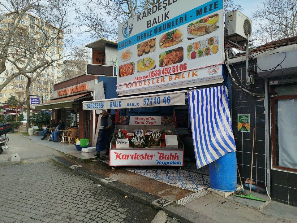 Balık ve deniz ürünleri Kardeşler Balık, İstanbul, foto