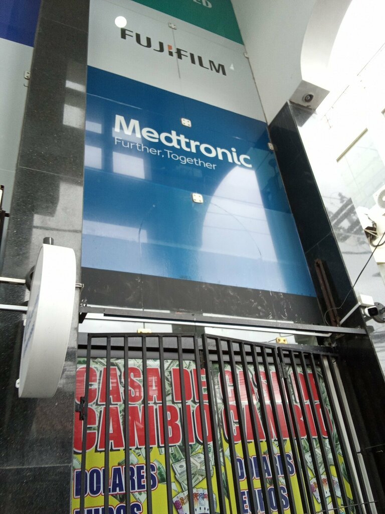 Eczaneler Oficina Medtronic, Santa‑Krus, foto