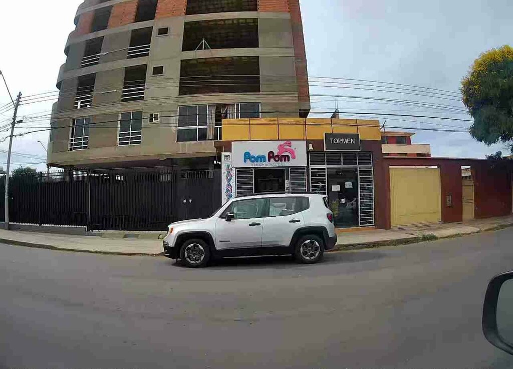 Çamaşırhaneler Pom Pom Lavanderia, Cochabamba, foto
