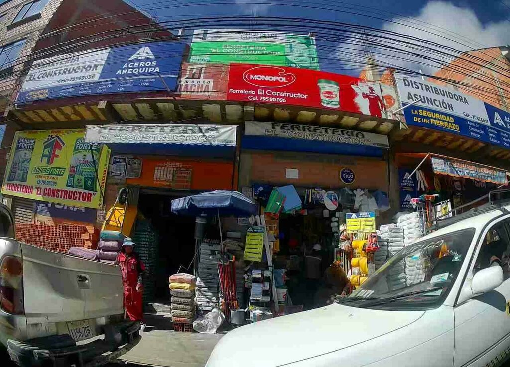Yapı mağazası El Constructor Hardware Store, La Paz, foto
