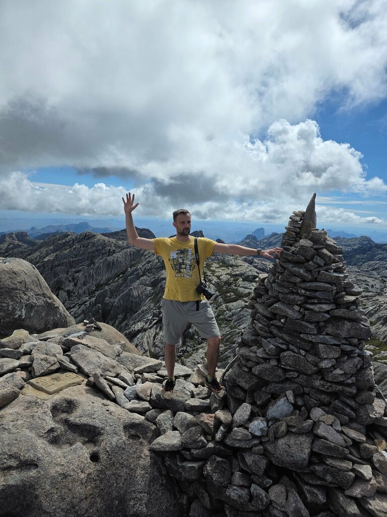 Dağ zirvesi Pic Boby 2658 meters, Dünya, foto