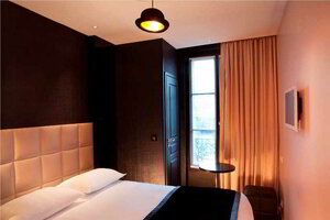 First Hotel Paris Tour Eiffel (Boulevard Garibaldi No:2, 15e Arrondissement, Paris), otel  Paris'ten