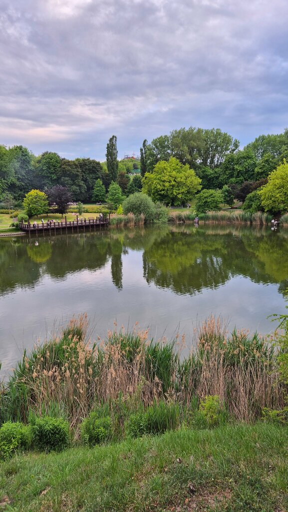 Kültür ve eğlence parkları Park Szczęśliwicki, Varşova, foto