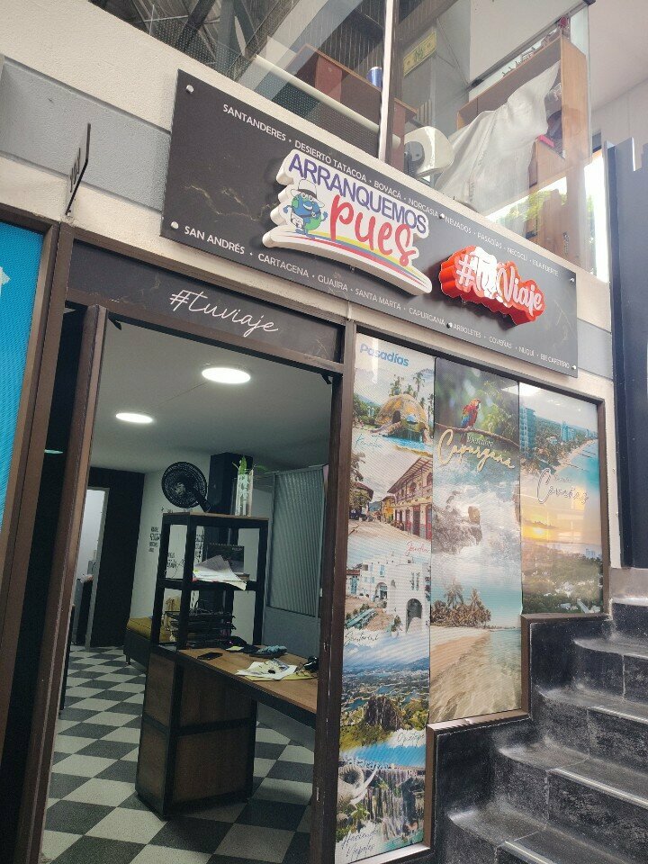 Seyahat acenteleri Let's Start Then, Medellin, foto