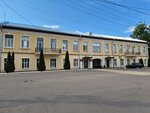 Sobraniye deputatov rayona (Oktyabrskaya ulitsa No:53), belediyeler, devlet daireleri  Toropets'ten
