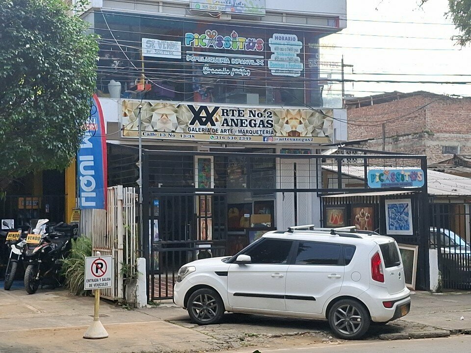 Hobi, elişi için ürünler Arte Vanegas No. 2, Cali, foto