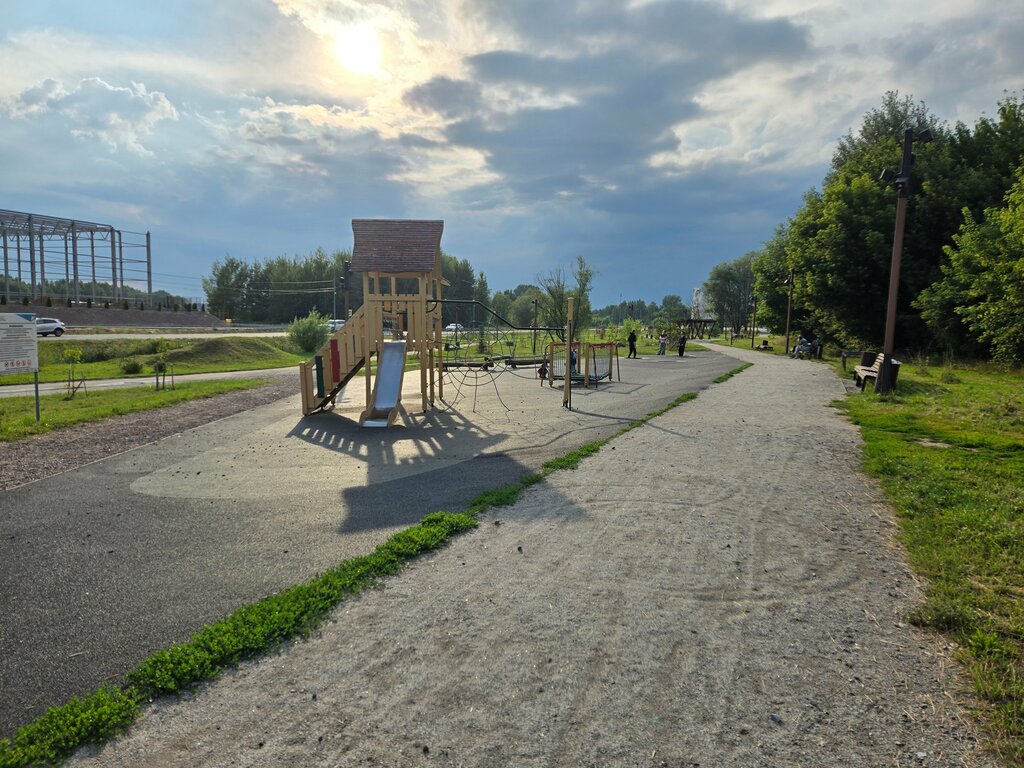 Oyun alanı Playground, Bor, foto