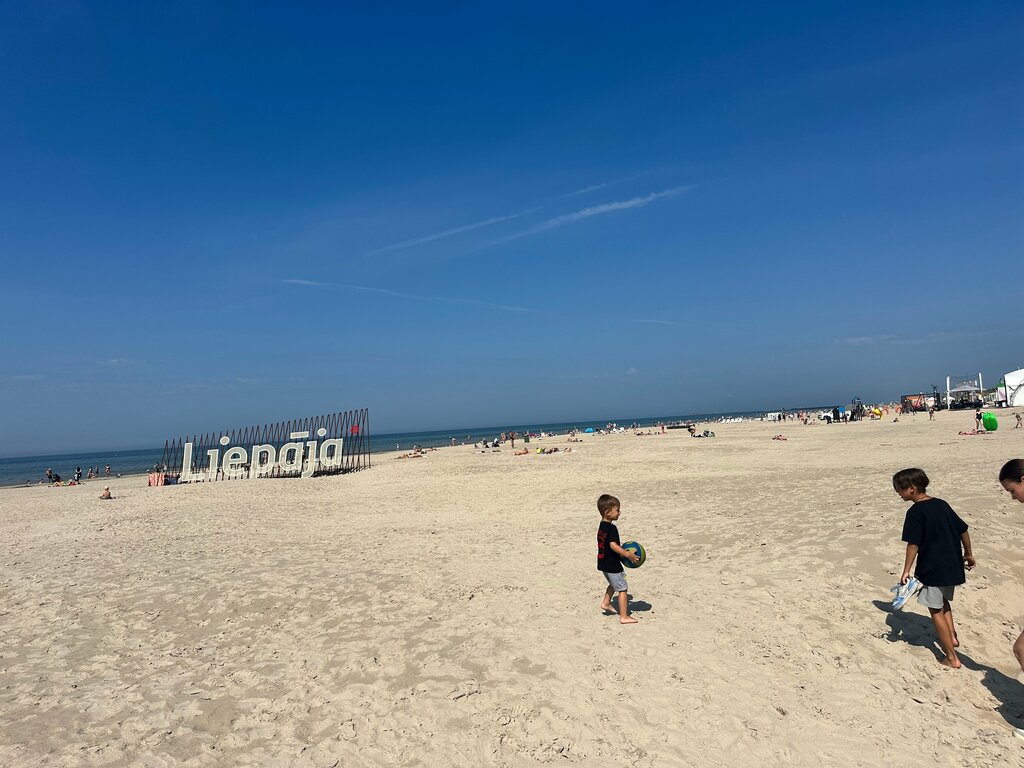 Plaj Centrālā pludmale, Liepaja, foto