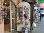 Qarishiq mallar ve khirdavat, yapishdiricilar (Cemsid Naxcivanski Street No:300), mini-market  Bakü'den