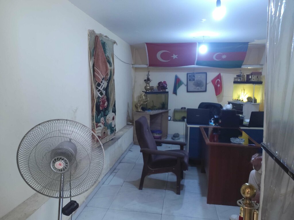 Emlak ofisi Ofis, Bakü, foto