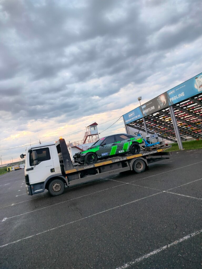 Çekici hizmeti AutoBUKSIR, Krasnoyarsk, foto
