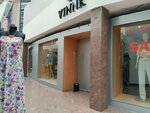 Vinnk (Kalinina Street No:13), giyim mağazası  Volgograd'dan