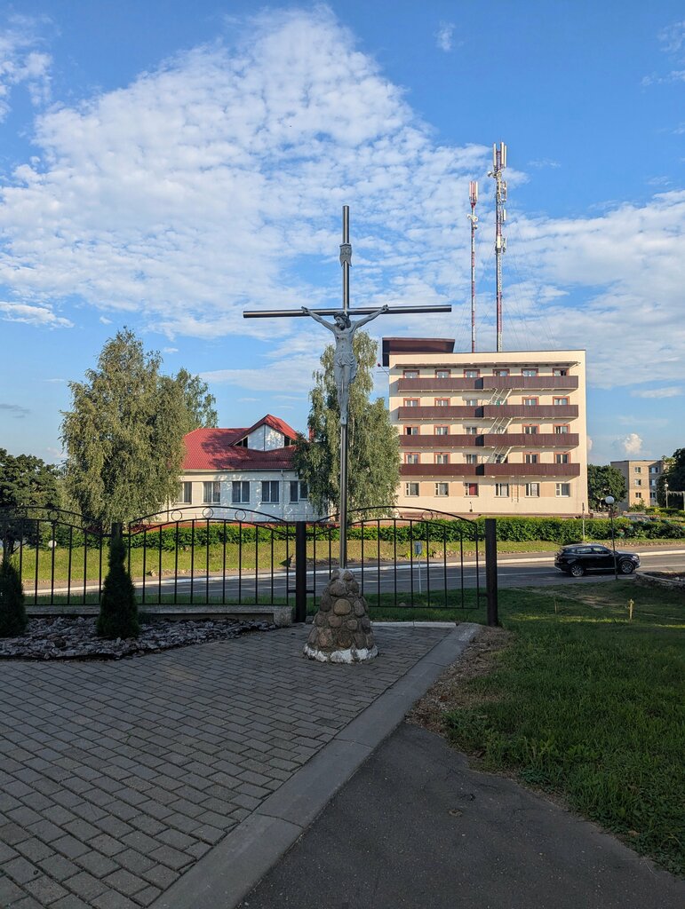 Katolik kiliseleri Костёл святого Петра и Павла, Kopyl, foto