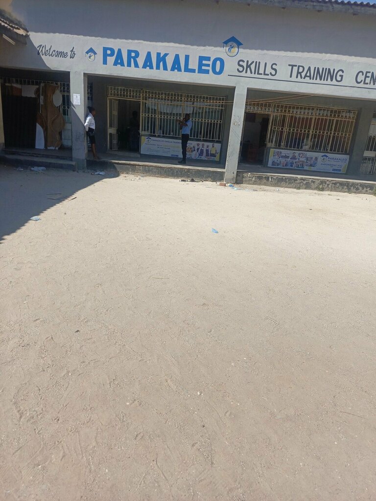 Meslek kursları Parakalei skills training center, Lusaka, foto