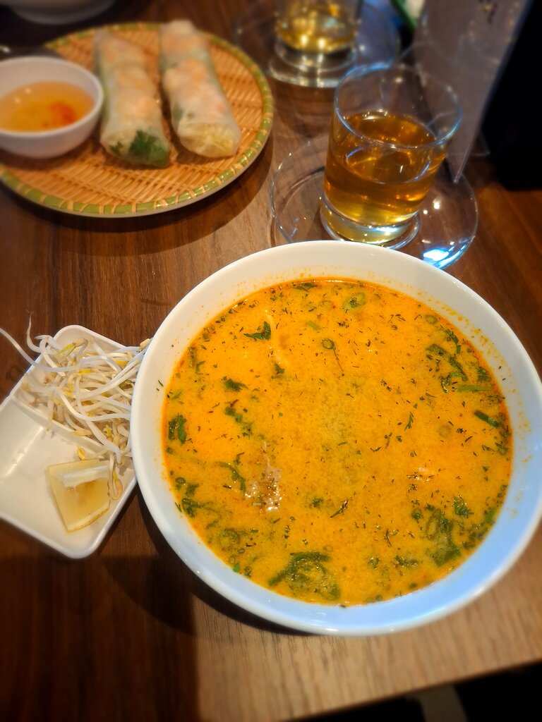Kafe Viet House, Yekaterinburg, foto