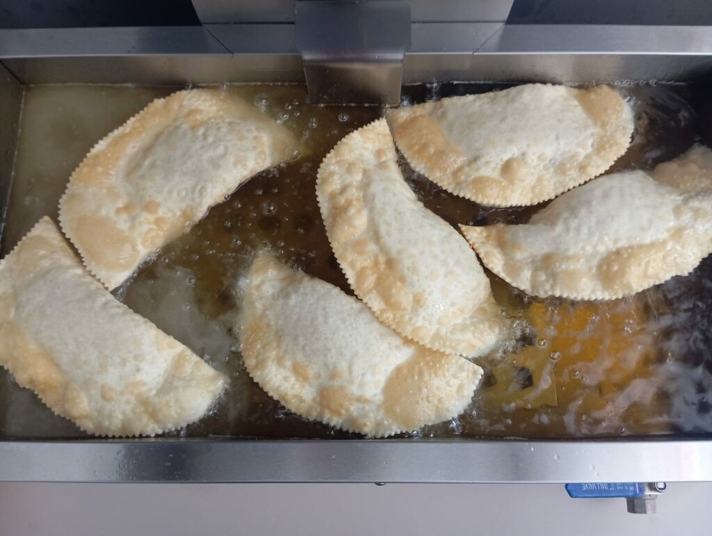 Kafe Греческие чебуреки, Taganrog, foto