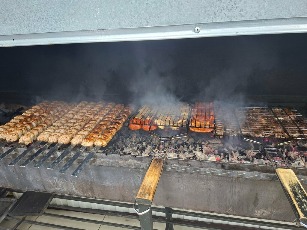 Market Бавария, Noyabrsk, foto