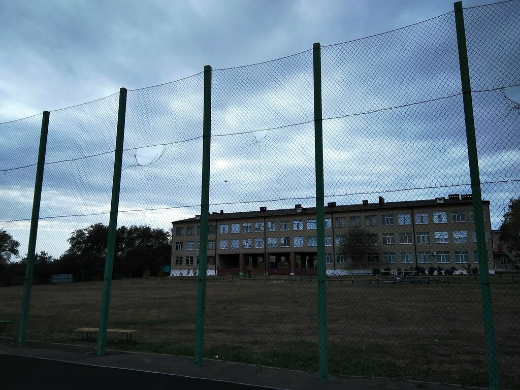 Ortaokul Mbou Mechetinskaya Srednyaya Obshcheobrazovatelnaya shkola Zernogradskogo rayona Rostovskoy oblasti, Rostovskaya oblastı, foto