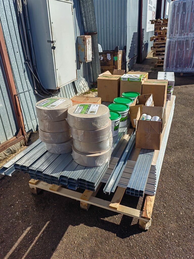 Isı yalıtım malzemeleri Изолюкс-Волга, Naberejniye Çelny (Yar Çallı), foto