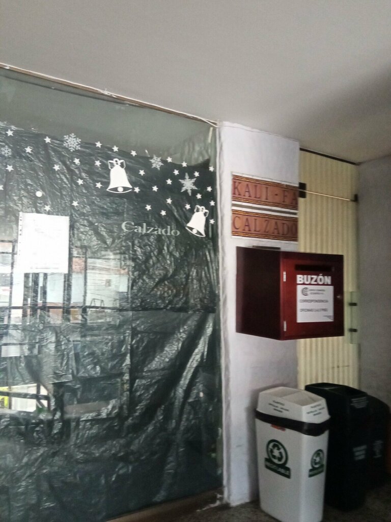 Ayakkabı mağazaları Kalifa Piso 2, Bogota, foto