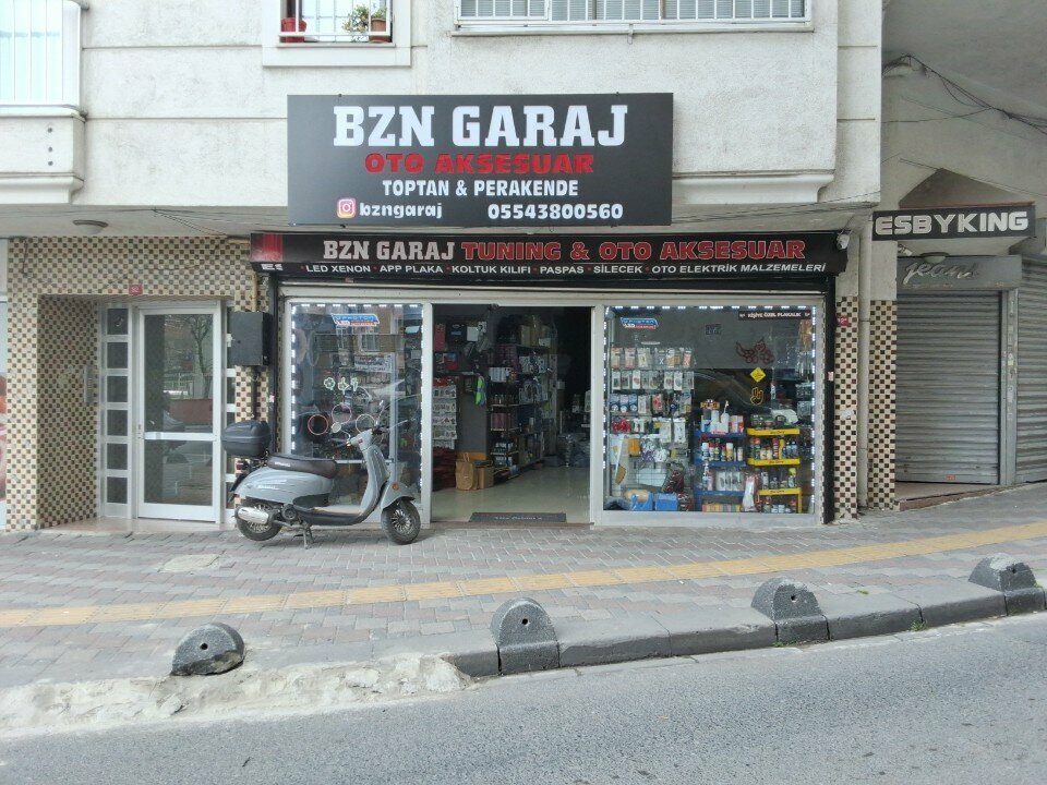Oto aksesuarları Bzn Garaj, İstanbul, foto