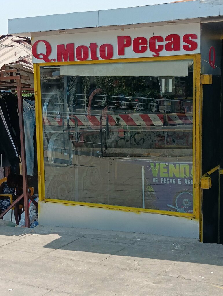 Motosiklet yedek parçaları Moto peças, Loanda, foto