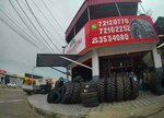 Redillantas (Santa Cruz de la Sierra, Distrito Municipal 1, Avenida El Palmar), motosiklet yedek parçaları  Santa‑Krus'tan