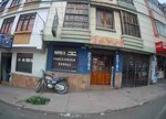 Dentist Office (Department of Chuquisaca, Oropeza Province, Municipality of Sucre, Distrito D-2), özel ağız ve diş sağlığı klinikleri ve muayenehaneleri  Sucre'den