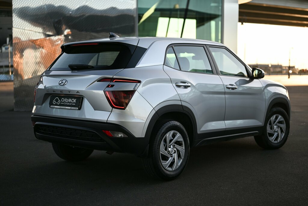 Oto kiralama Almak, Moskova, foto