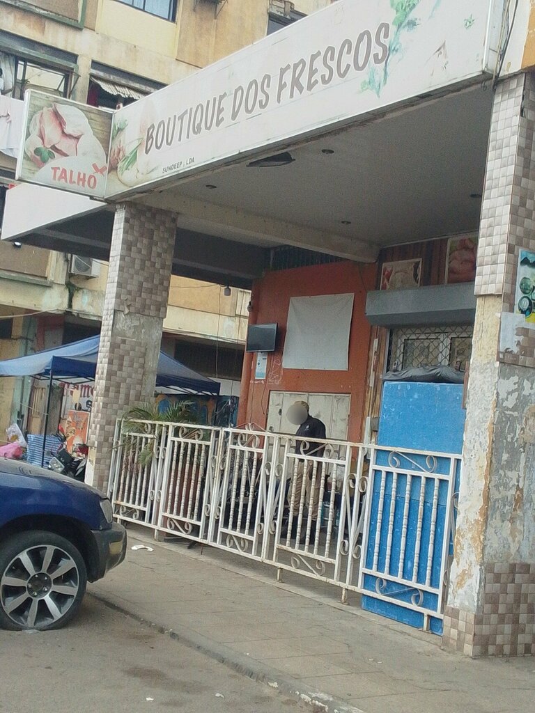 Kanatlı hayvan ürünleri ve yumurta Boutique dos frescos, Loanda, foto