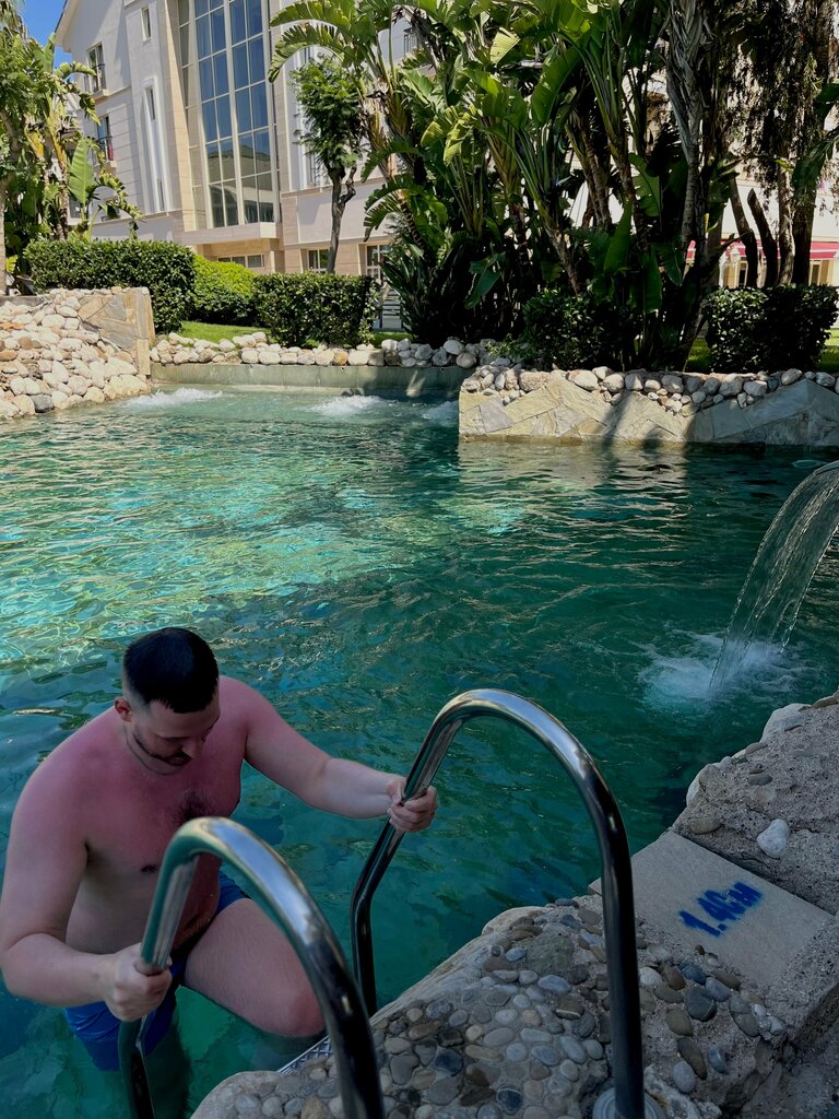 Yüzme havuzları SPA Açık Havuz, Serik, foto